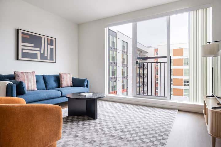 Blueground | Willow - Rose Hill, Rooftop, Nr Park - Kirkland, WA