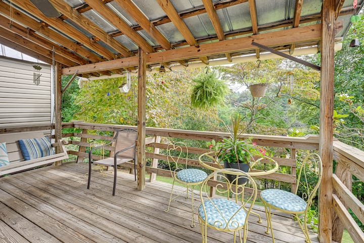 Mine For Gems & Chase Waterfalls: Franklin Retreat - Franklin, NC