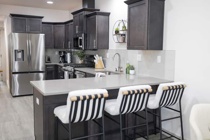 North End - Hyde Park - Hot Tub- Downtown - 3 Br - Boise, ID