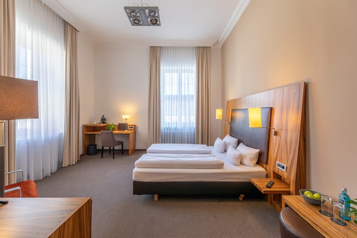 Superior-doppelzimmer Mit Domblick (Herzogshof) - Regensburg