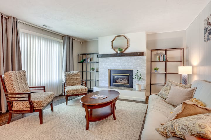 Apt 3 Mi To Dtwn Ogden! Pet-friendly Backyard - Ogden, UT