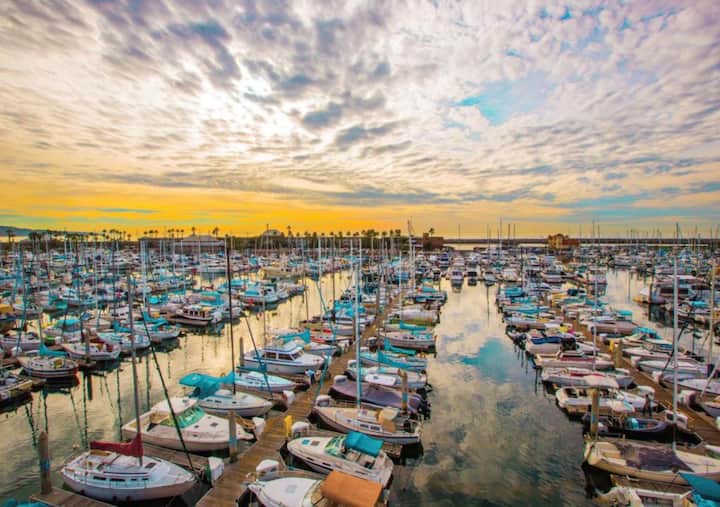 Walk To Redondo Pier | Marina Views + Rooftop Pool - Hermosa Beach, CA