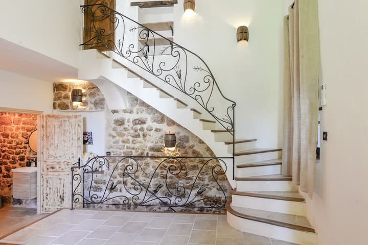 Appartement Authentique Village De Spdv - Saint-Paul-de-Vence