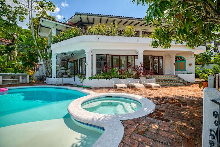 Private Rustic Retreat In Puerto Vallarta. - Conchas Chinas
