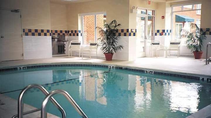 2 Units | King Suite+sofabed | Pool & Dining - Albuquerque, NM