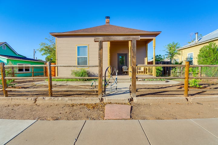 Walkable Location, Fenced Yard: Wickenburg Home! - Wickenburg, AZ