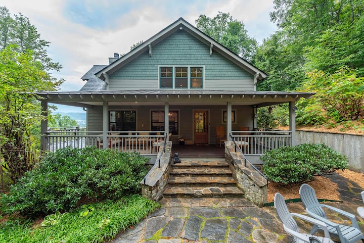 Elegant Retreat | Views | Hot Tub | Fire Pit - Asheville, NC