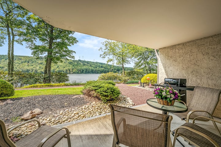 Epic Views & Pool Access! Gem On Big Boulder Lake - Lake Harmony, PA