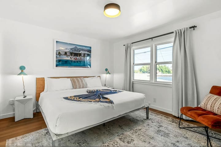 Superior Suite - Santa Monica, CA