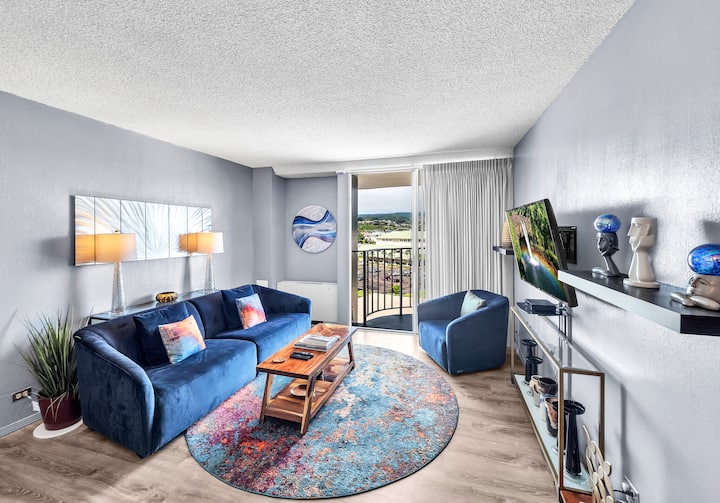 Bay-view Retreat W/ Pool Near Wailoa River - Hilo, HI