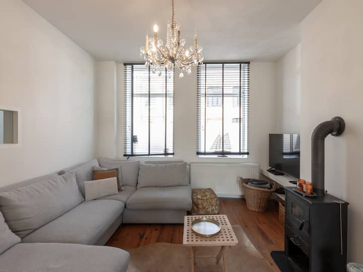 Maison De Ville Spacieuse Au Centre Ville - Diksmuide