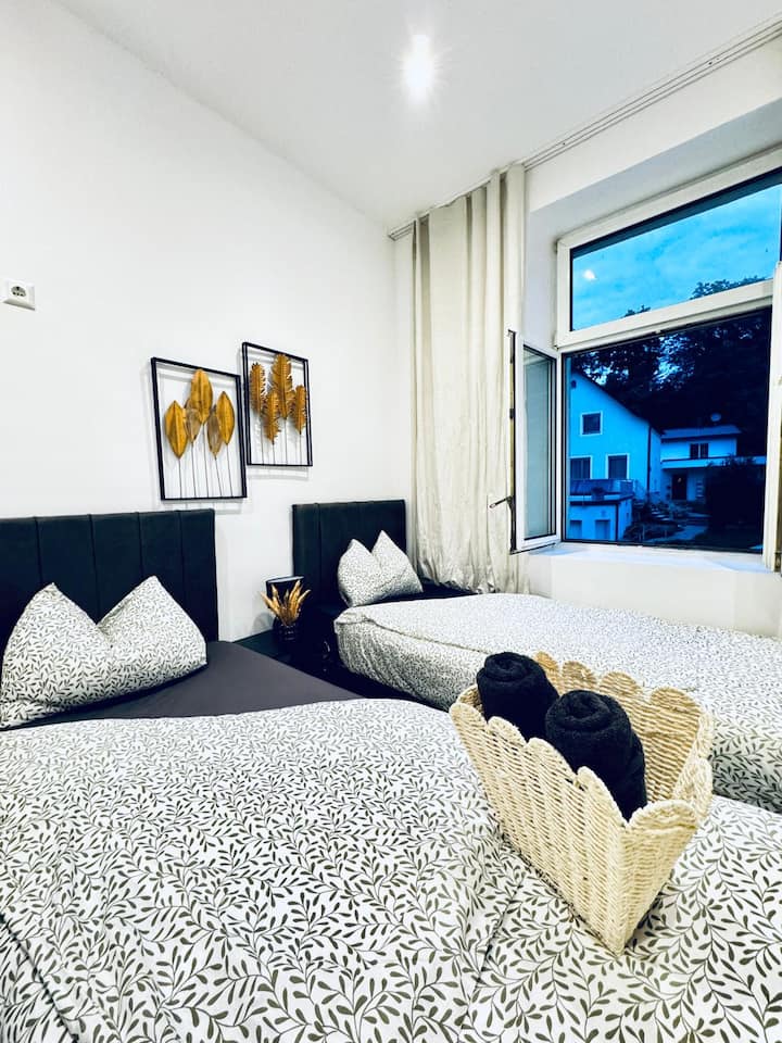 Close To Lk Klosterneuburg | Basic Studio Apt. - Klosterneuburg