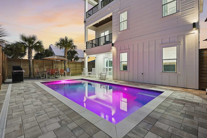 Bid-a-wee Sea Haven: Private Beach & Heatable Pool - Panama City Beach, FL