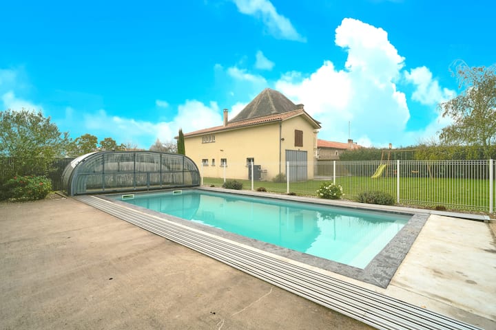 Gite Piscine Chauffée - Sauvignac - Charente