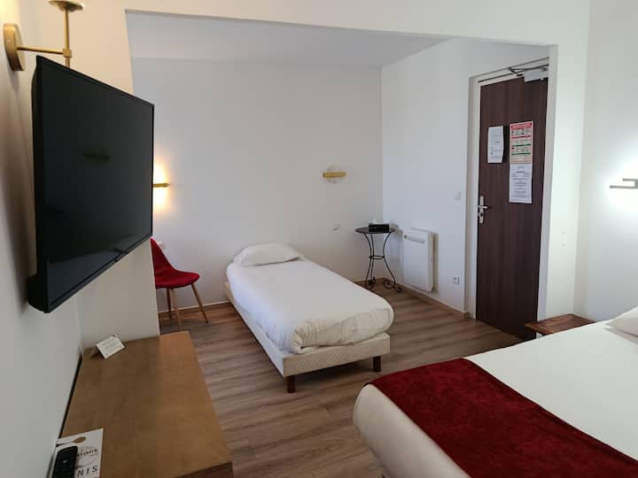Pet-friendly Room W Parking Close To Local Trails - Digne-les-Bains