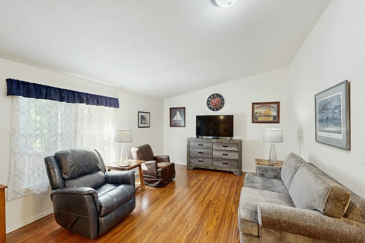 3br Home | Single Level | Dog Friendly | Firepit - Bandon, OR