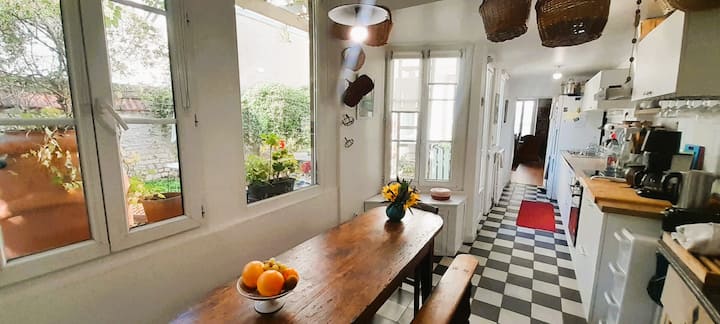 Maison De Ville 7 Pers Coeur De Chtx Cour Wifi - ibis Chateauroux