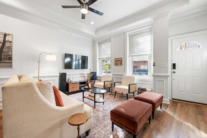 Italian Market Elegance | 4br South Philly Home - Filadelfia