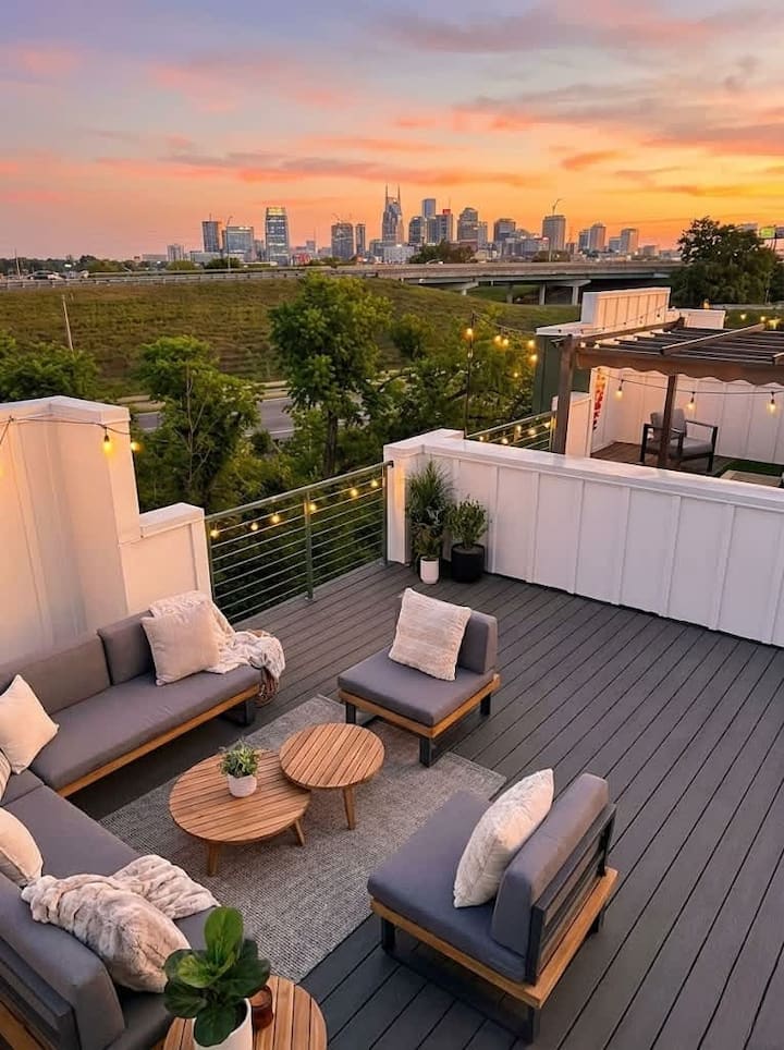 Rooftop Views, 4br 4ba, 7 Beds, Near Broadway! - Nashville