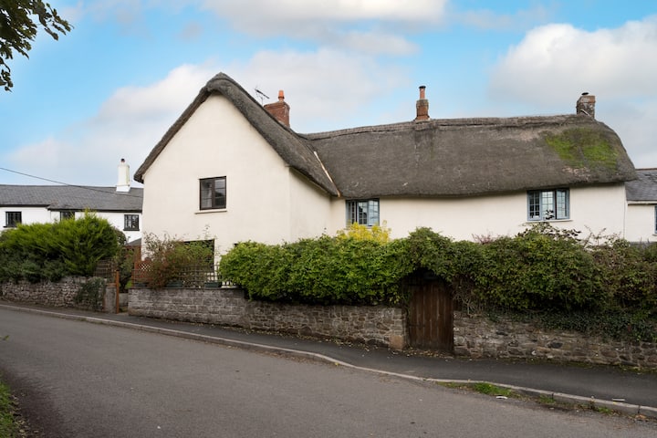 Finest Retreats | Town Farm Cottage - Okehampton