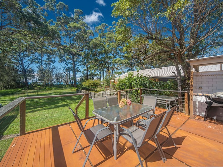 Banksia Cottage - Pet Friendly Waterfront - Nowra