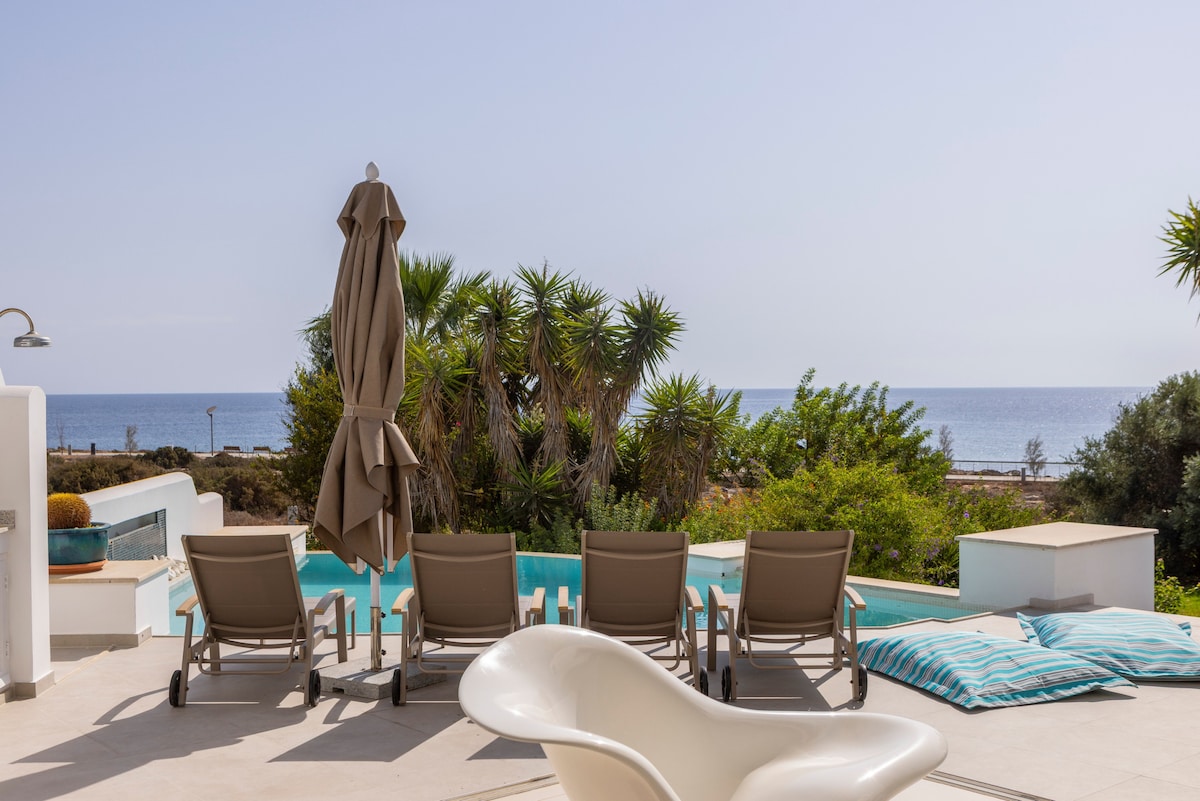 Protaras Seafront Villa AleMar - Villas for Rent in Paralimni ...