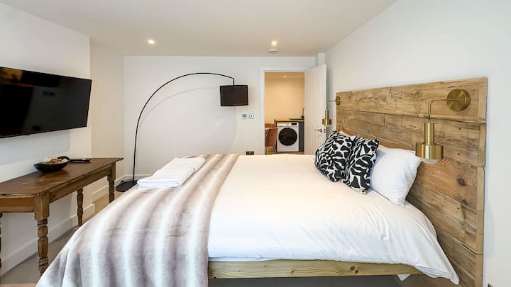 Little Sunshine By Stae-homes - Bristol