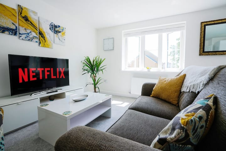 Premium Central 2br Apt Near Station W/ 2x Parking - Peterborough, Royaume-Uni