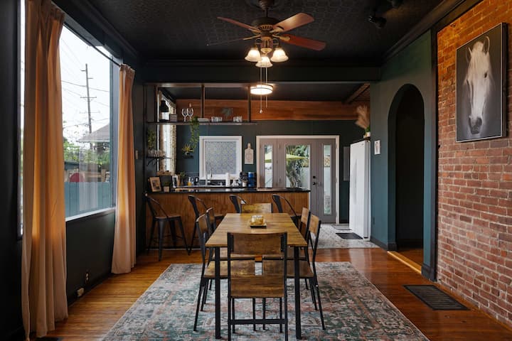 Retreat On Bardstown Road | Yard | Highly Walkable - Plantation, KY