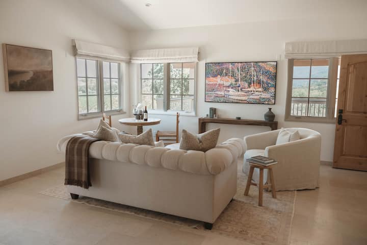 Sunstone Cottage The Rhône + Bordeaux Suites - Solvang, CA