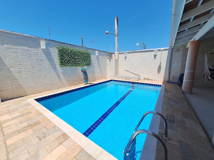 Casa Na Praia Com Conforto, Piscina E Churrasco - Caraguatatuba