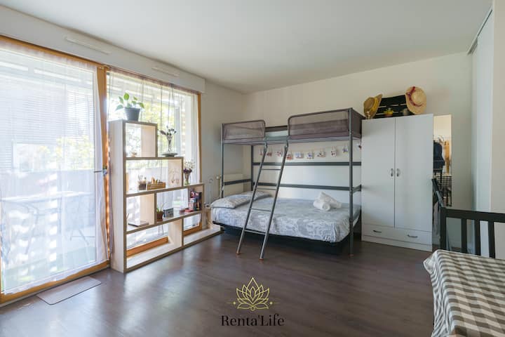 Montrévinois Amsterdam - 5min Disneyland - Disneyland Paris