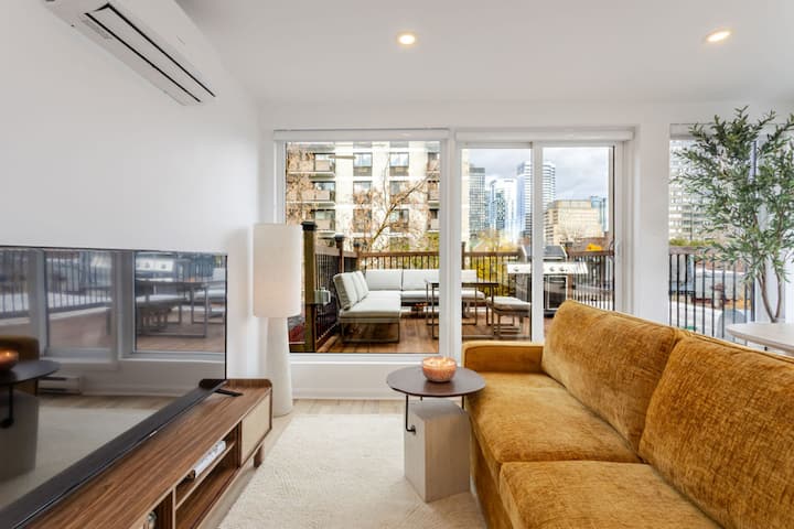 Downtown Montréal Gem | Walk Everywhere Easily - Lasalle