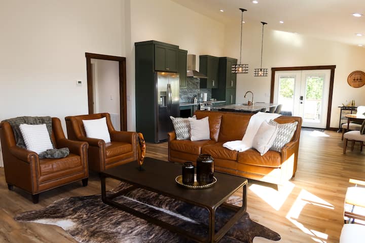 Farrhode Stable- New/farm! - Frankfort, KY