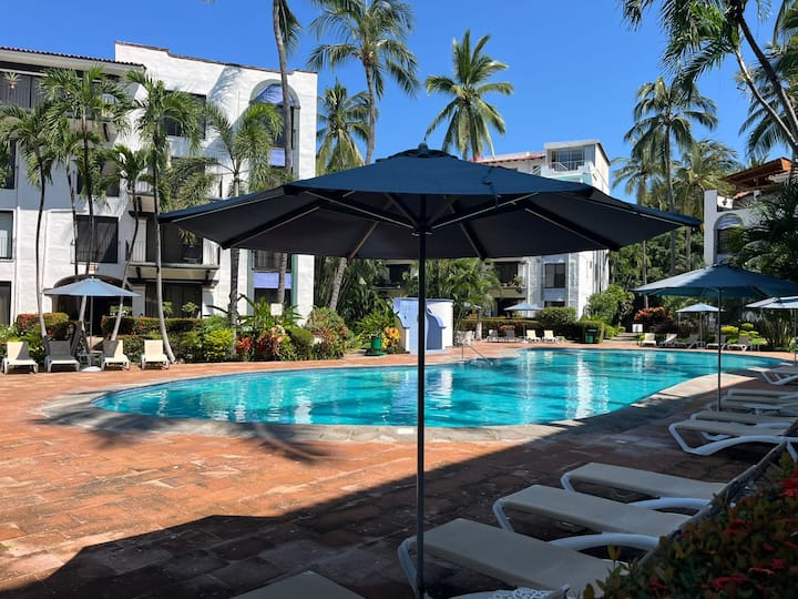Family-friendly Apartment With Pool And Balcony - Puerto Vallarta