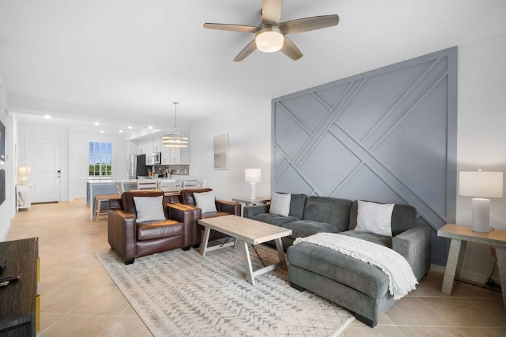 304 Wellen Park Condo - Englewood
