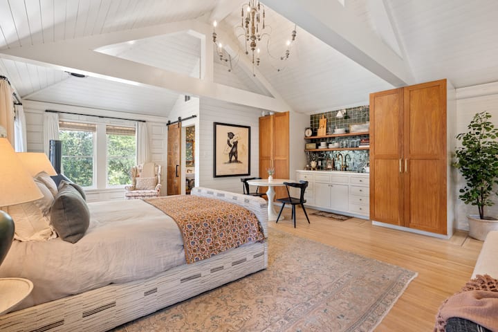 5 Min To Dt | 1br Annex Apt | Pool - Town Lake, Austin