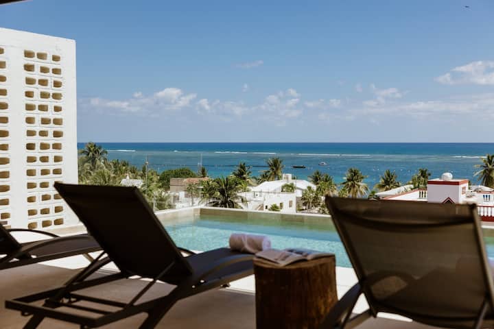 Dream Rooftop · King, Pool & Unique Views - Puerto Morelos