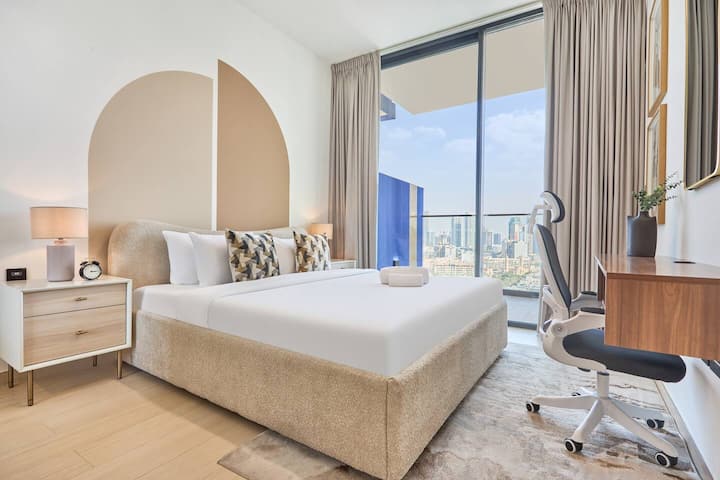 Modern 1br Urban Escape At Blue Paradise - Dubai