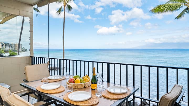 Stunning Oceanfront Sunsets For The Entire Family - Maui, HI
