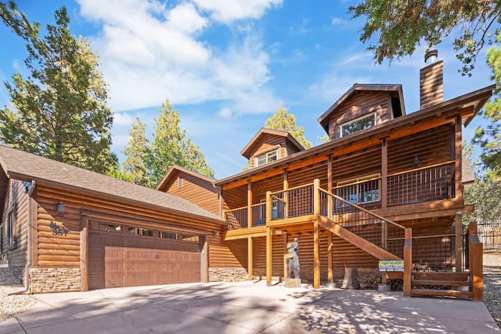 Fox Farm 3br Cabin W/ Loft & Game Room Retreat! - Big Bear Lake, CA