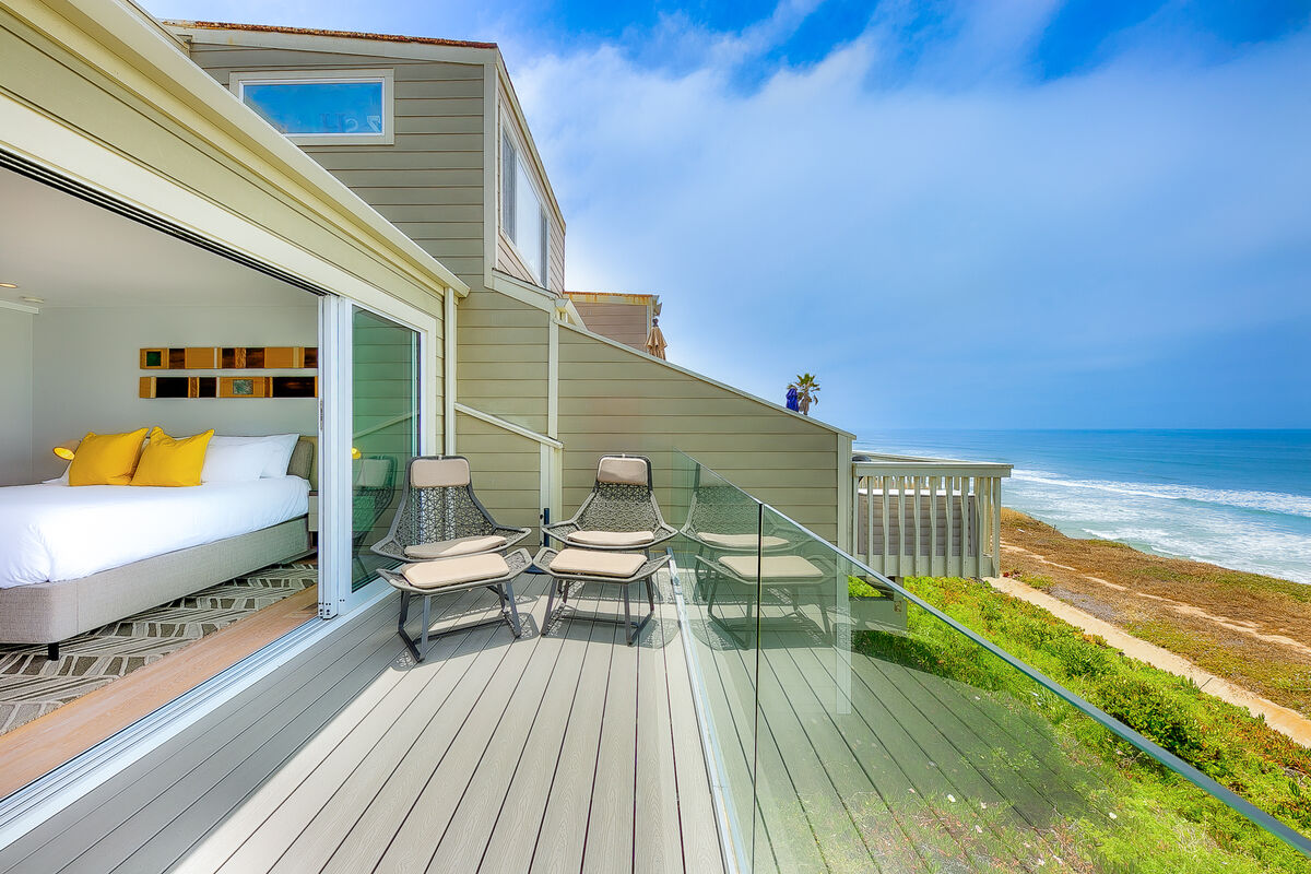 Seabluffe Ocean Spray - 3BR Oceanfront, Deck, Pool - Houses for Rent in ...