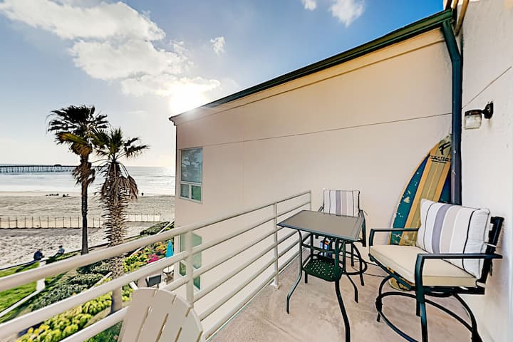 Imperial Beach Club Unit 303 2br 2nd-floor, Pool - インペリアル・ビーチ, CA