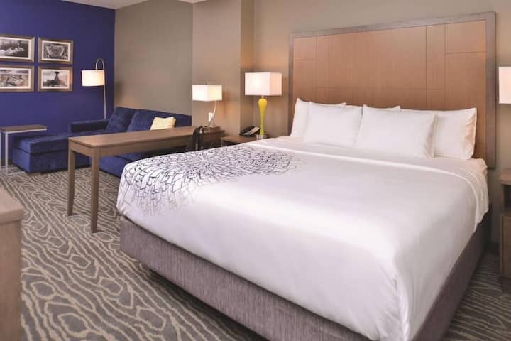 King Studio Suite | La Quinta Page | Pets Allowed - Page, AZ