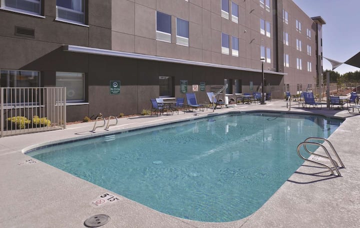 La Quinta Page | Studio Suite | Free Parking - Page, AZ