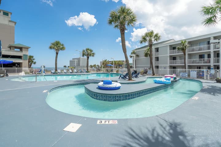 Sandbar Hotel | 2 Queens Beach | On The Beach - Myrtle Beach, SC