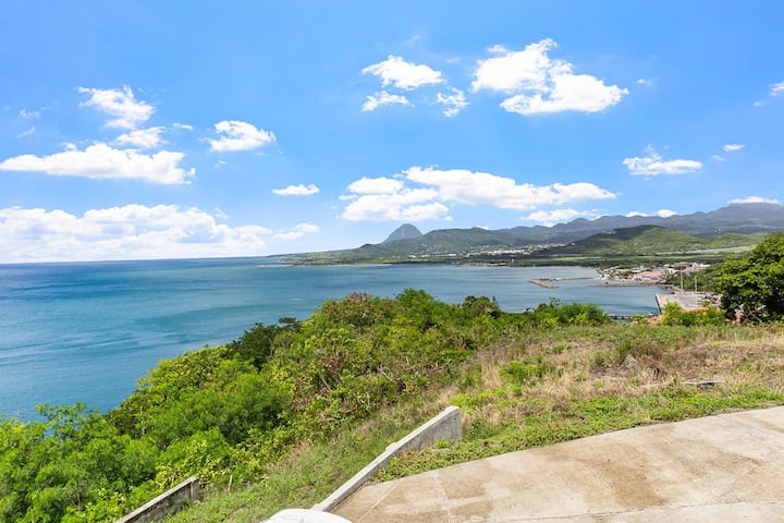 Oceanview• Mins To The Beach•private Br Balconies - Saint Lucia