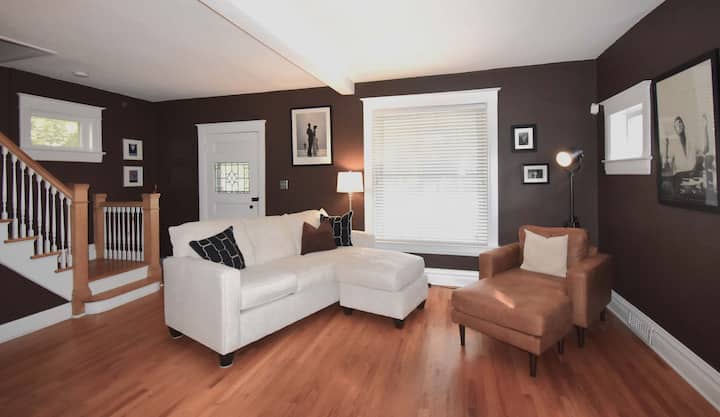 Charming And Spacious Home In Wash Park - Denver, CO