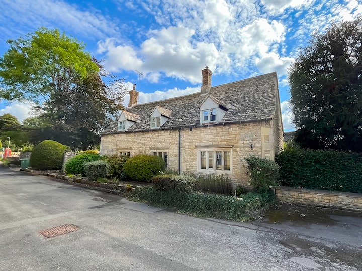 Crown House - Rutland
