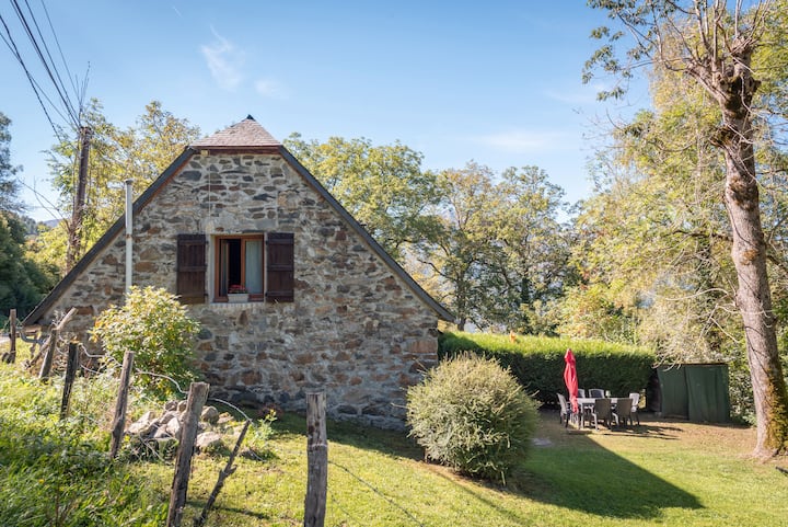 Gite Dans Grange Foraine - Ruisseau - Argelès-Gazost